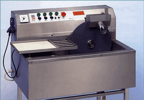 JKV 30 Industrial Chocolate Tempering & Moulding Machine with Wheel ...